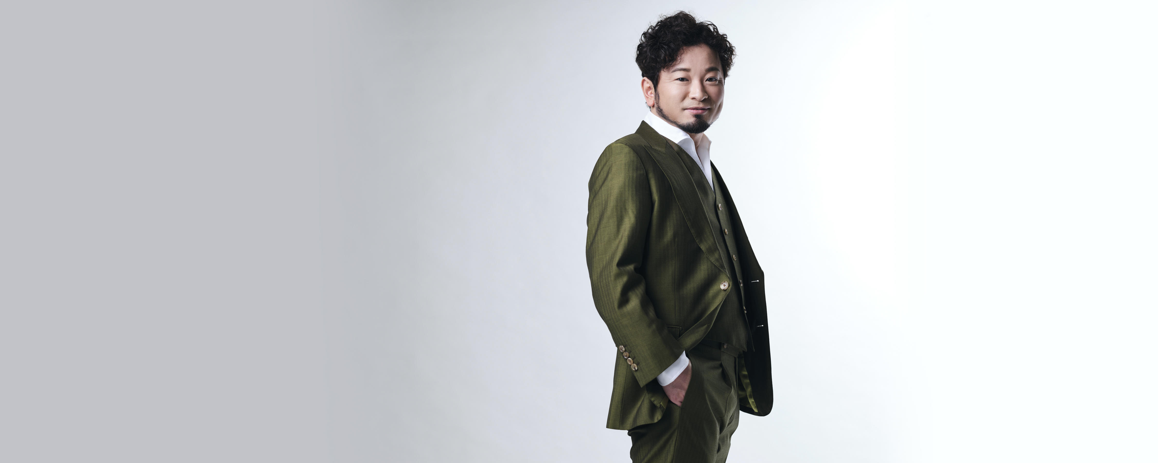 小堀勇介(ﾃﾉｰﾙ) | アーティスト | 株式会社AMATI